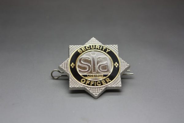 SIA LICENSED SECURITY OFFICER METAL CAP BADGE - (HW222) - Hire Witness ...